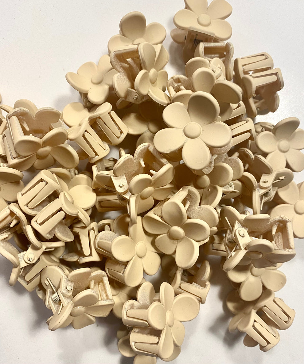 Mix & Match Mini Flower Clips – Gracie's Closet